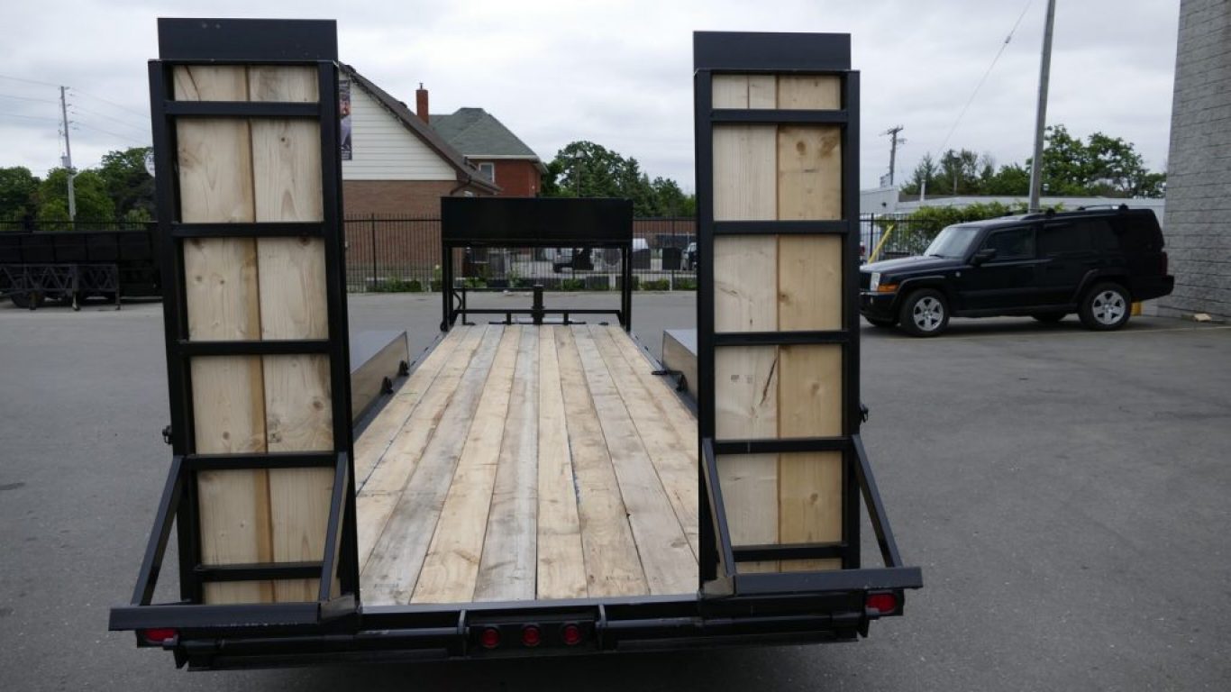 Equipment Float – Nando Trailer Quality Canadian Built Trailers, Floats ...